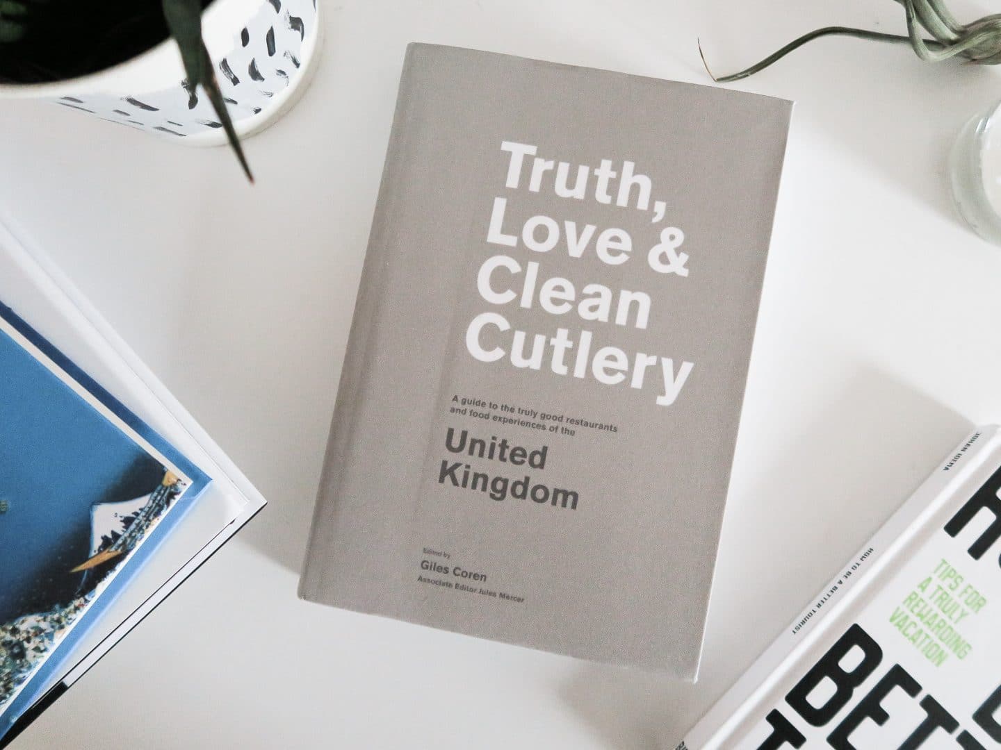 Best Ethical Books & Guides of 2018 – Curiously Conscious